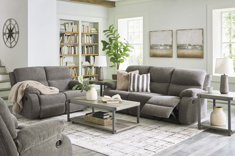 Scranto Manual Reclining Loveseat | Mathis Home